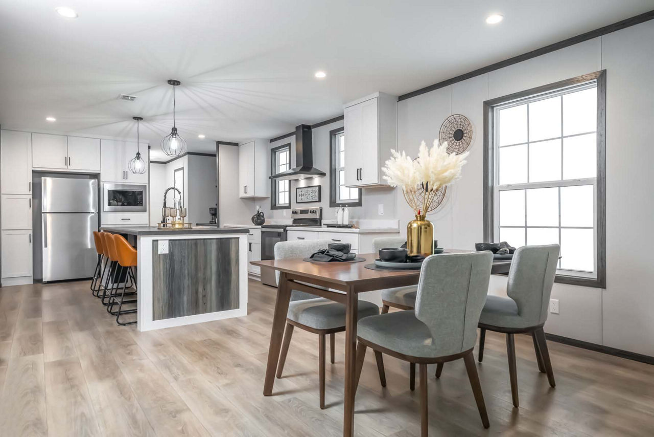 Embrace Sunlight 052 - Champion Homes | Champion Homes